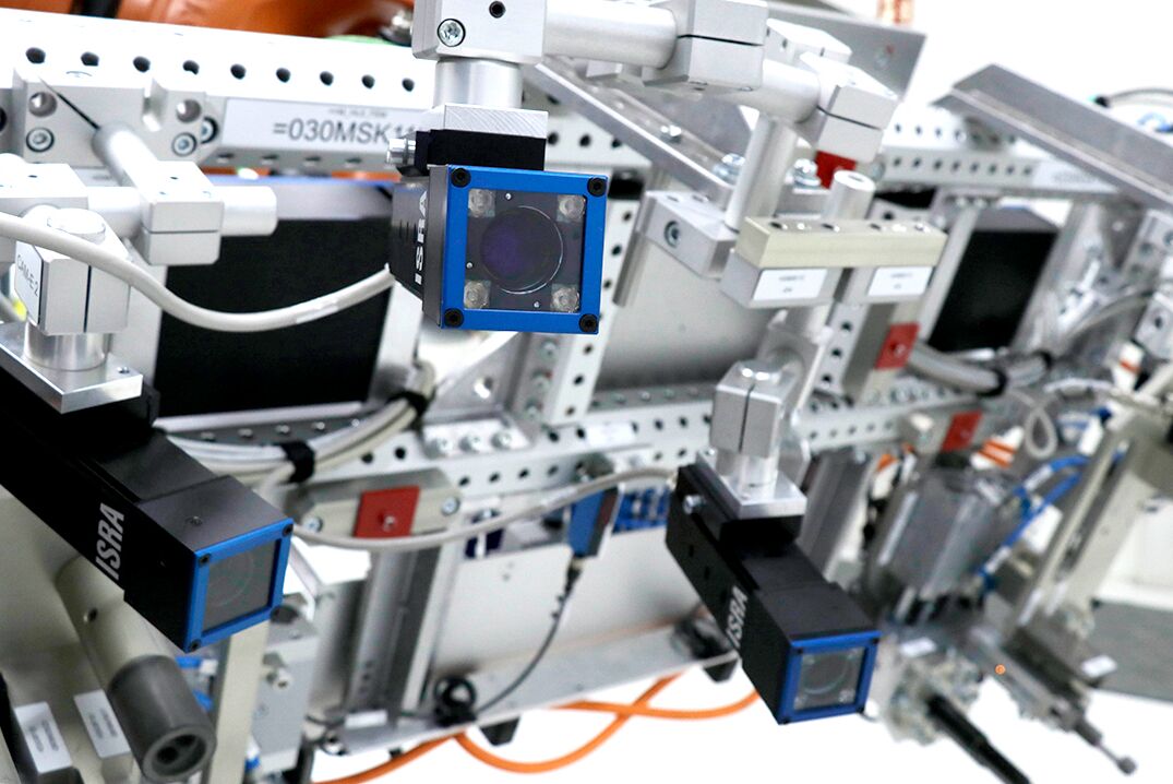 Optical systems: vision technology and industrial image processing