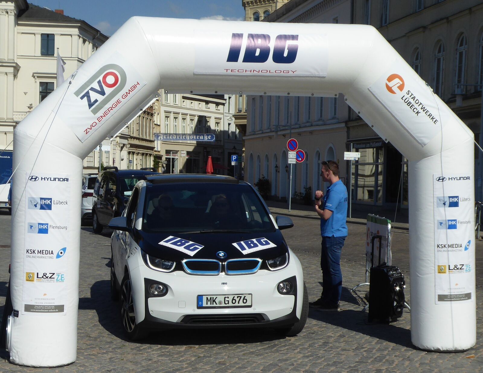 IBG trainees win the 10th Northern European E-Mobile Rally